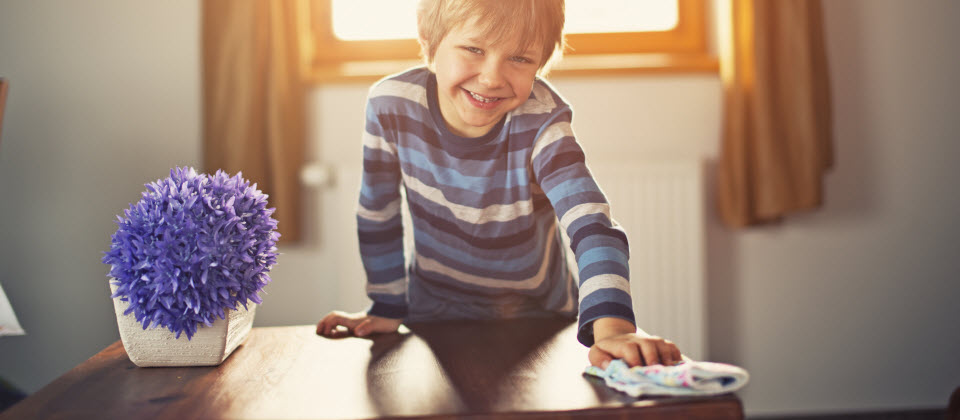 What household tasks should be entrusted to a child?